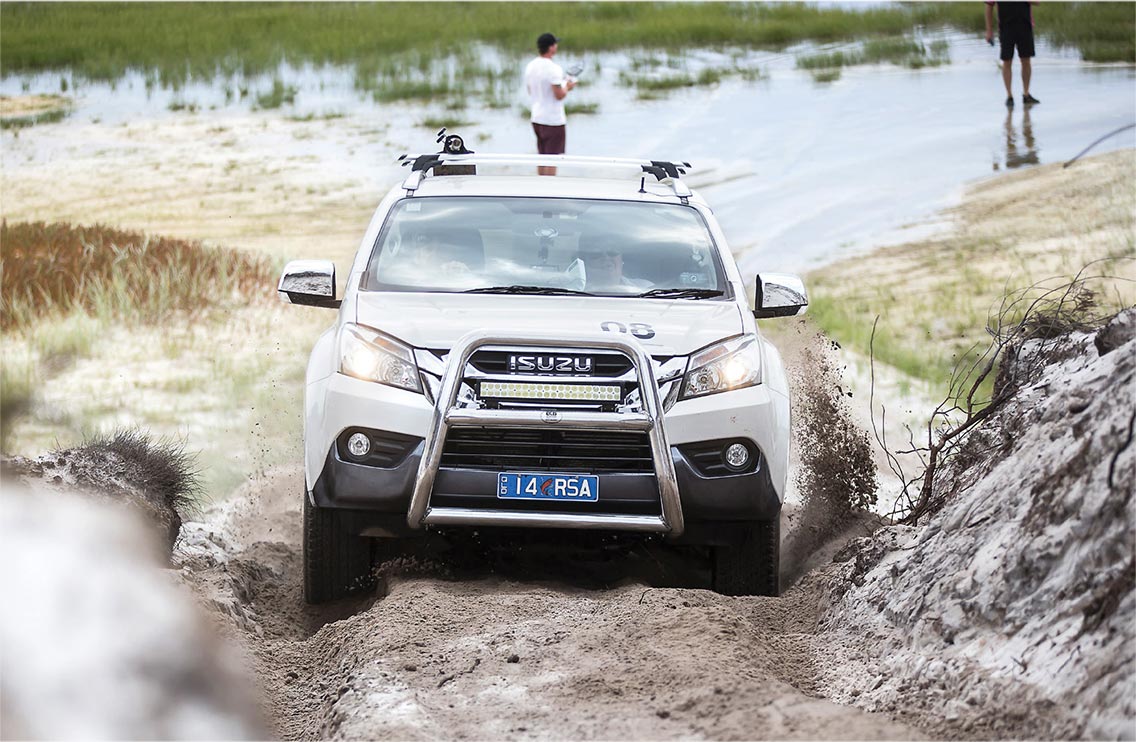 Master the Art of Sand Driving - Featured Stories | Isuzu UTE Australia