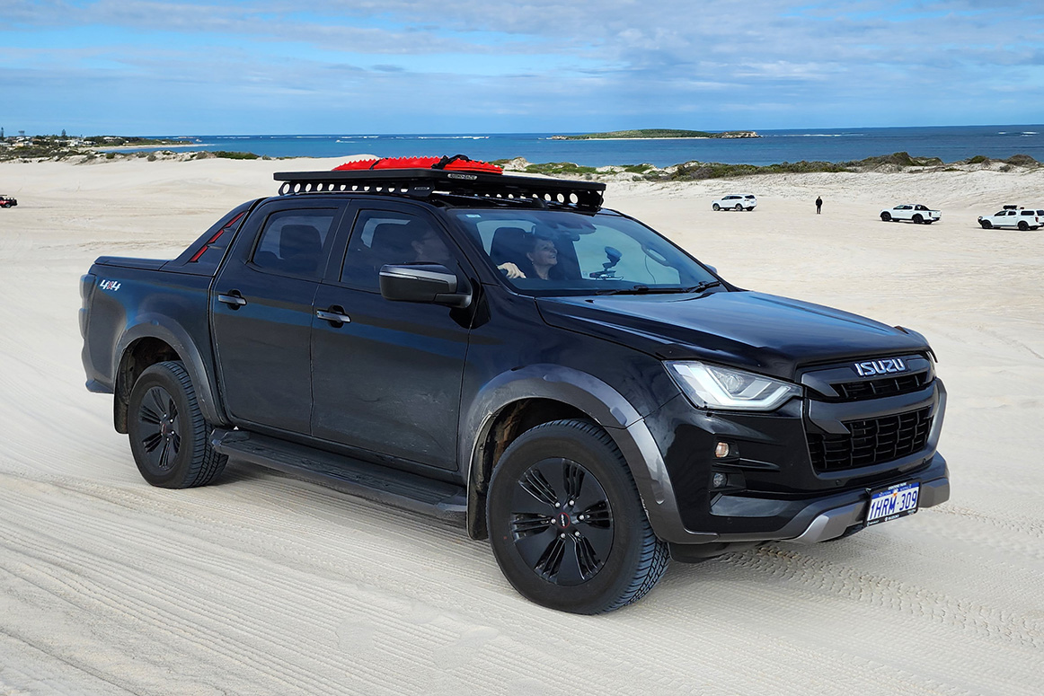 Lancelin Sand Dunes, WA - I-Venture Club - Gallery | Isuzu UTE Australia